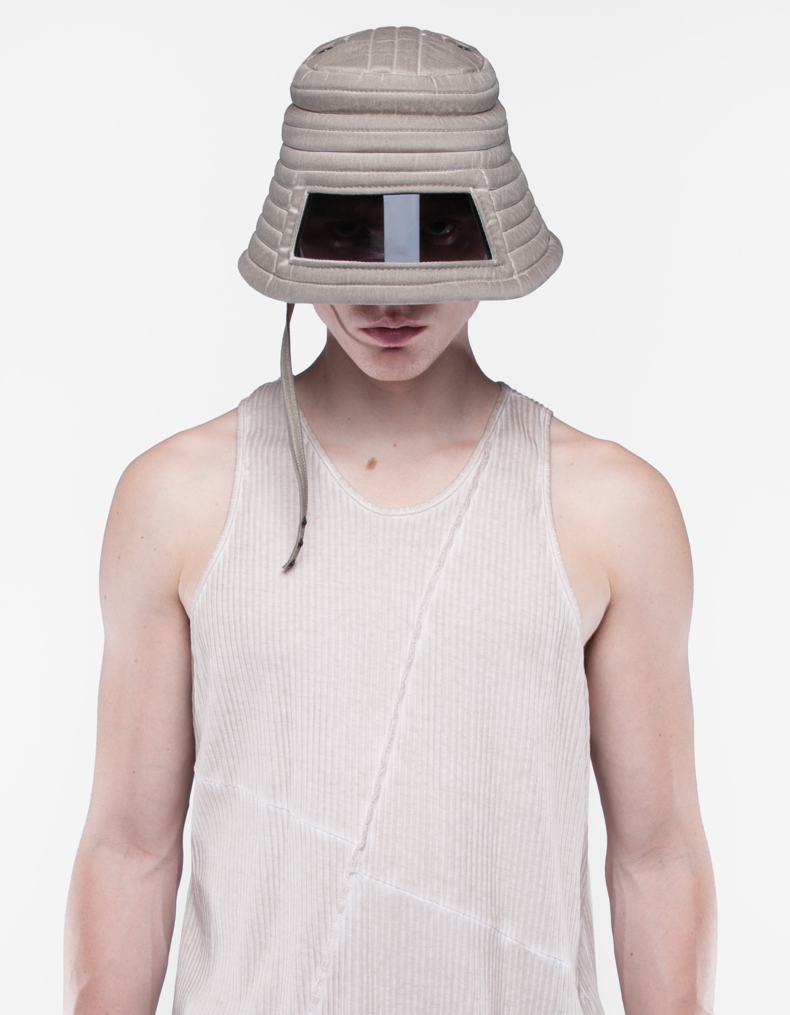 BUCKET HAT VISOR DEFENDER – DEMOBAZA
